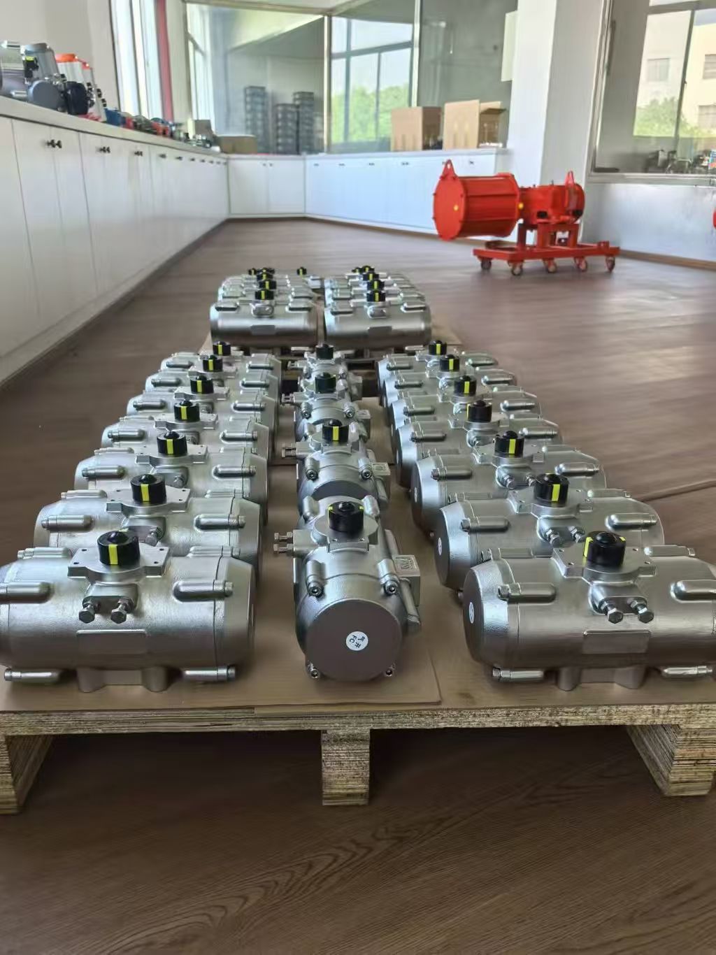 Rack And Pinion Rotary Stainless Steel Pneumatic Actuator 2-8 Bar